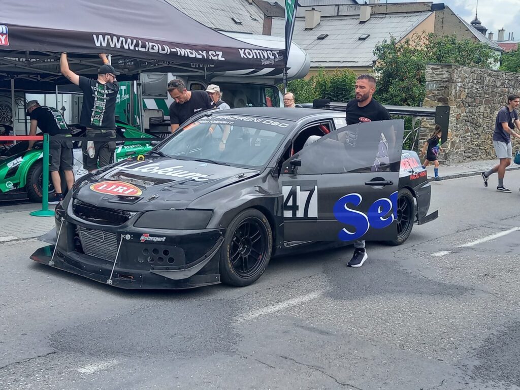 Kalenderi, Kaçandolli e Jaha në “Ditët e Buzetit 2024” - Auto Portali